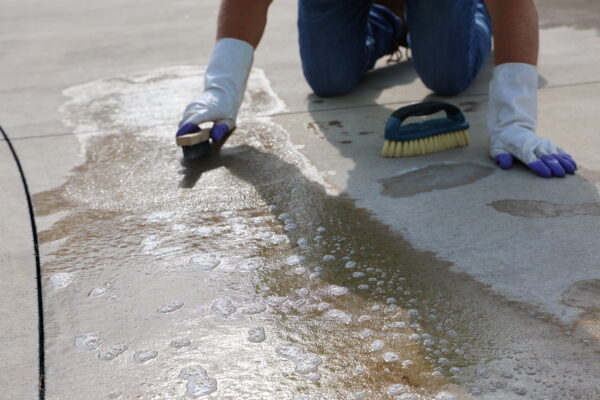 Akona® Concrete/Masonry Restoration Cleaner - TCC Materials